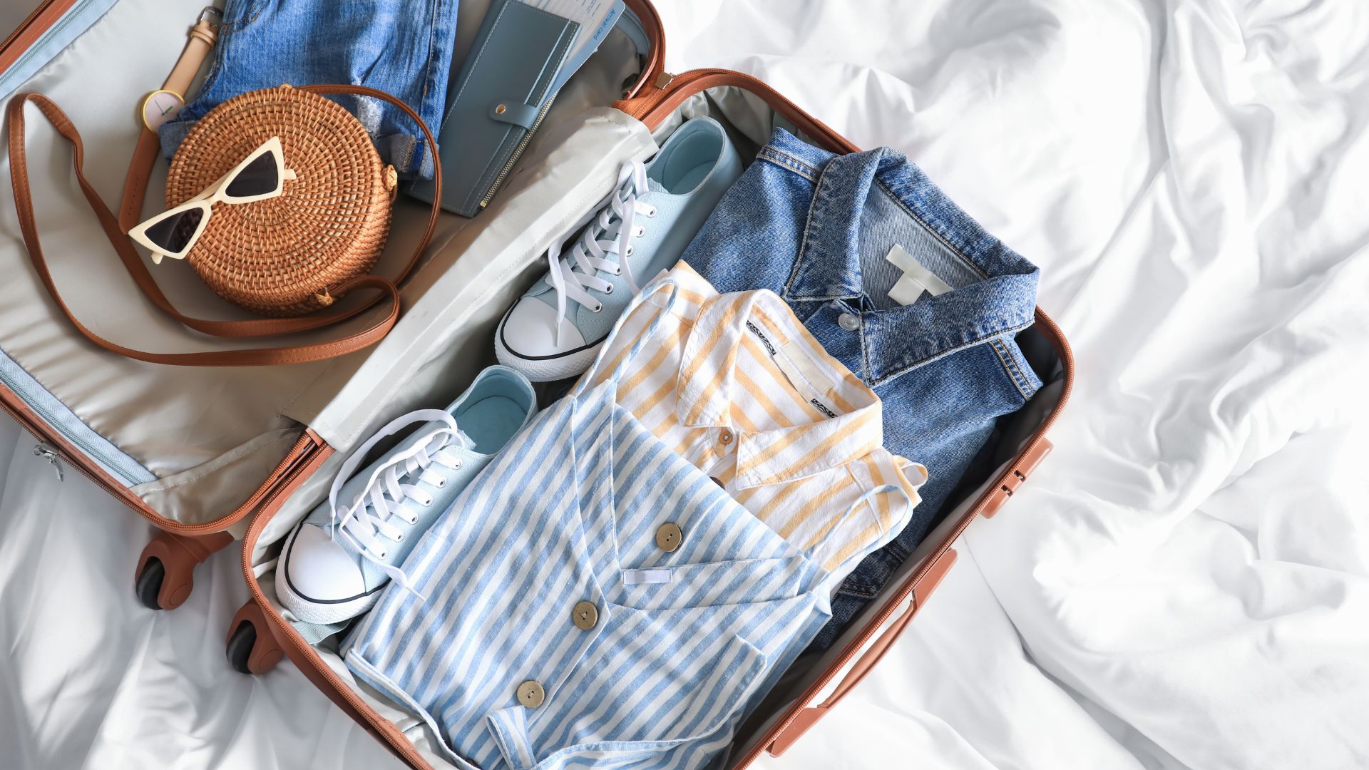 The Ultimate Minimalist Packing List for Travel